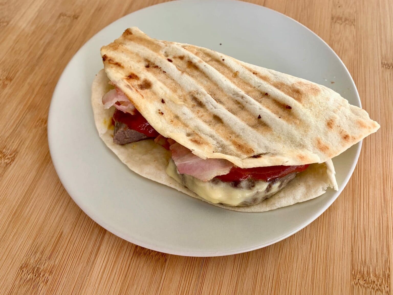 Bacon-Cheeseburger-Wrap aus dem Tefal OptiGrill – OptiWelt