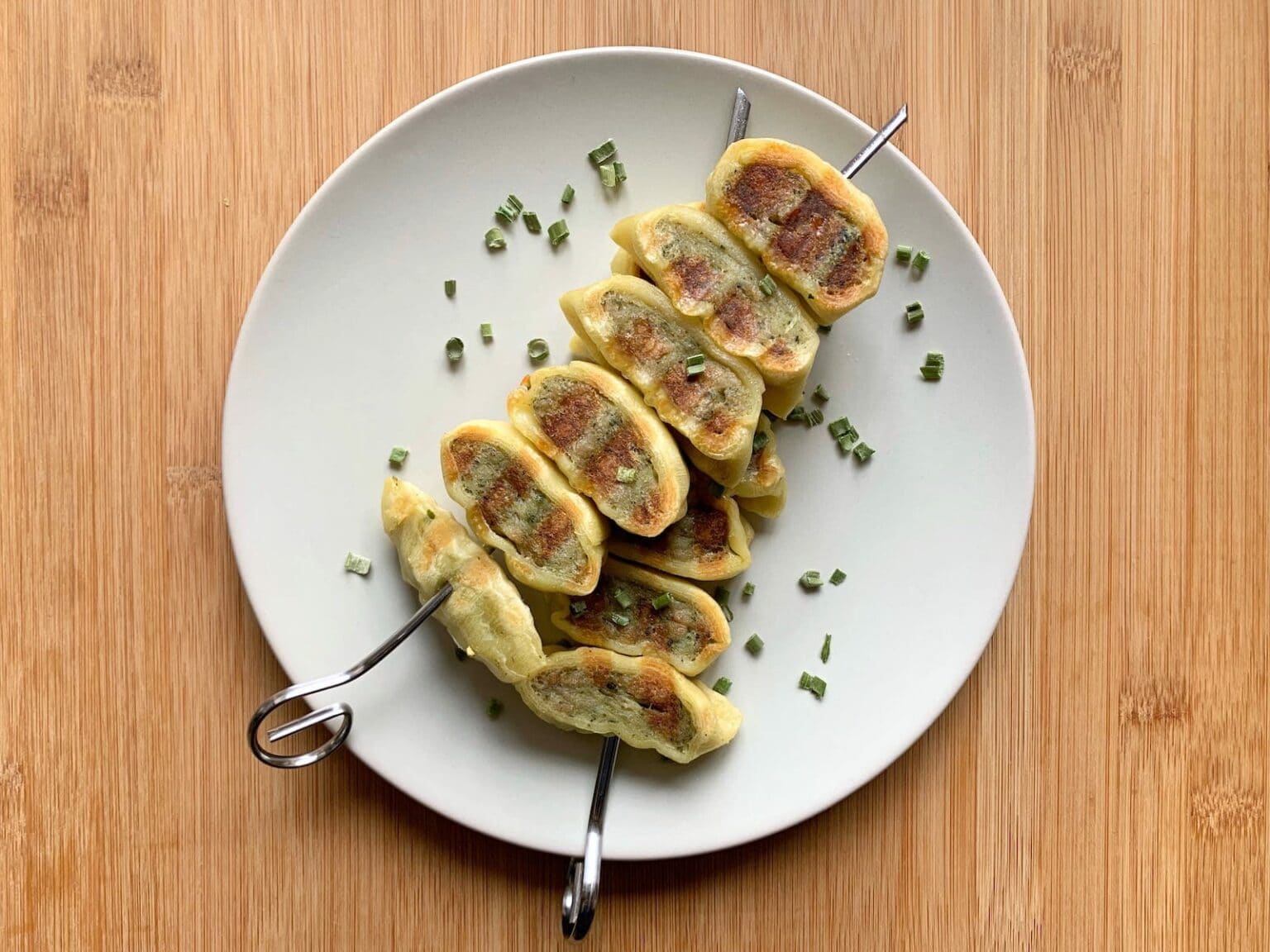 Maultaschen-Spieße: Maultaschen ganz einfach grillen – OptiWelt